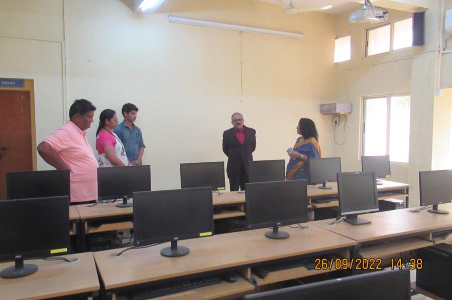 D.R.K. College of Commerce, Kolhapur